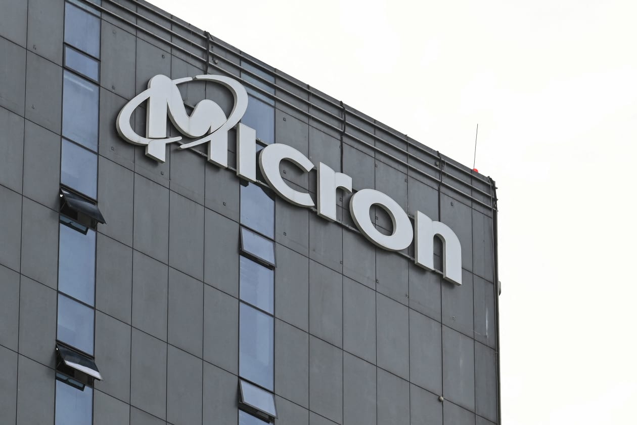 Micron’s stock could see its best day in 13 years. What’s behind the ...