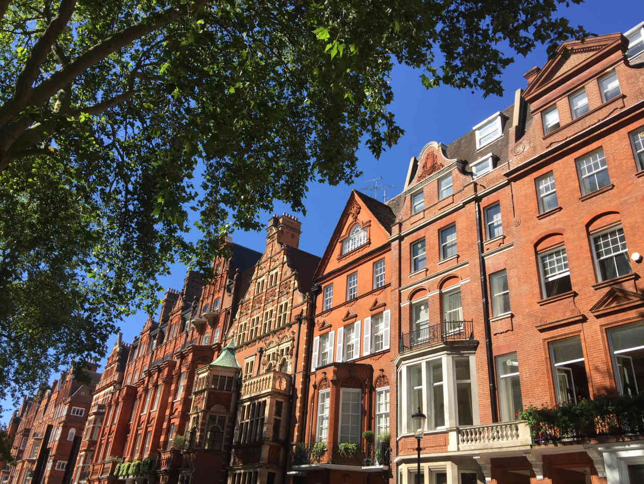 As investors pile into private assets, this storied firm expects ...