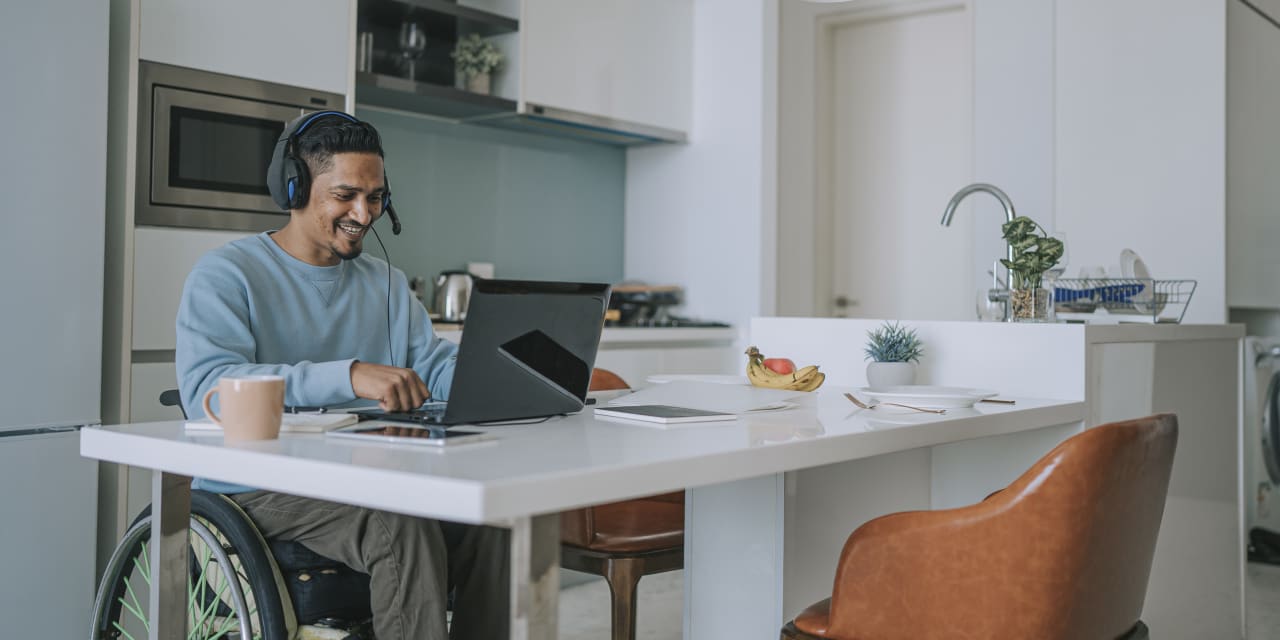 5 of the best laptop deals right now, including $200 off Apple’s ...