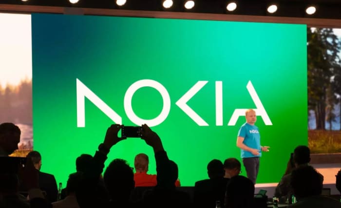 Nokia and Ericsson shares tumble on profit warning, lackluster results ...