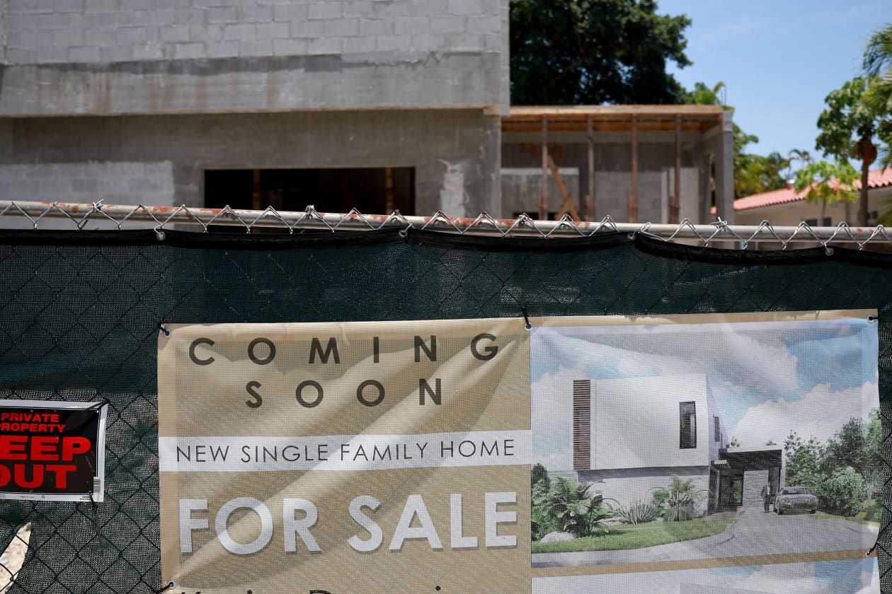 Strong home-buying demand boosts builders’ business outlook to the ...