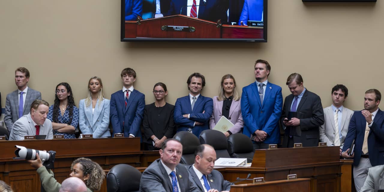 Senate Republican Grassley criticized for releasing FBI FD-1023 form in ...