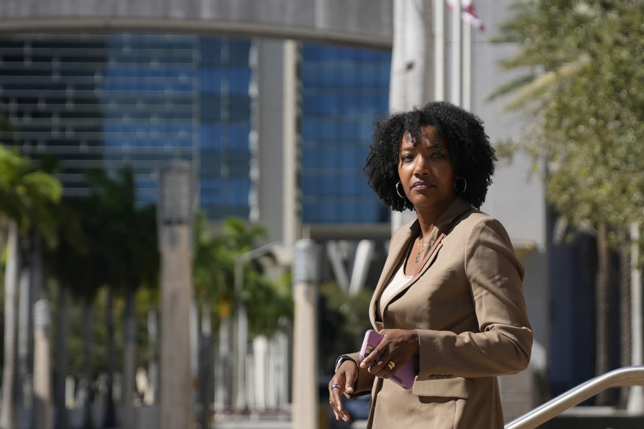 Ayana Parsons, co-founder of embattled VC firm Fearless Fund, steps ...