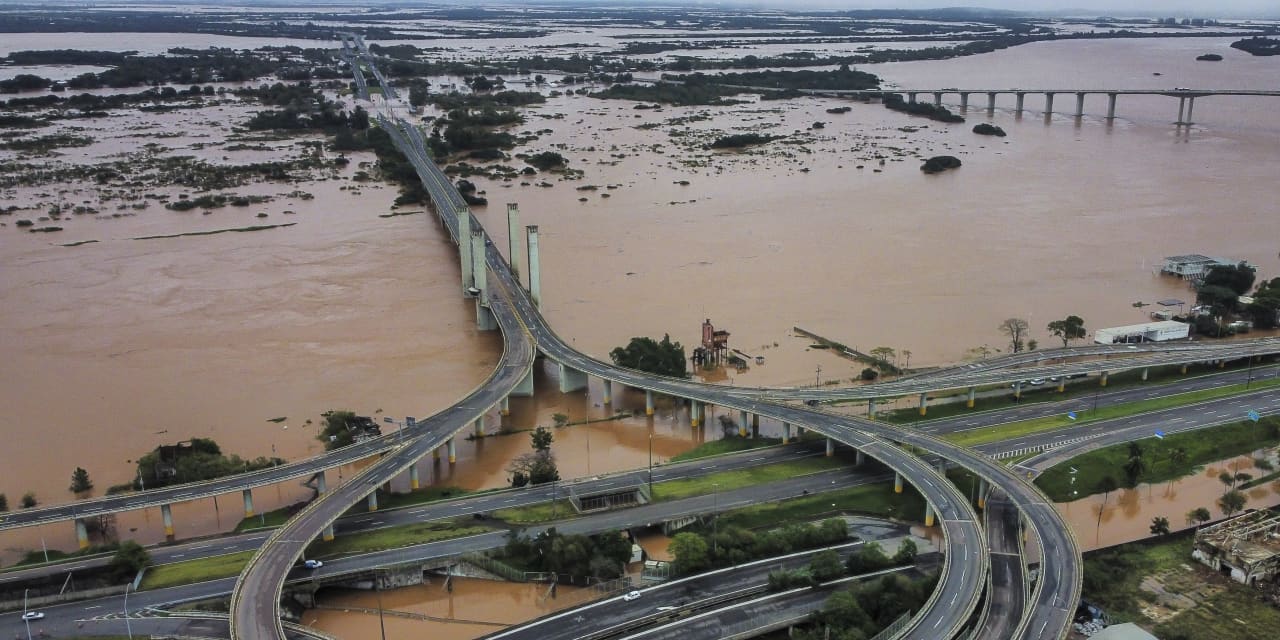 Southern Brazil been hit by worst floods in more than 80 years. At ...