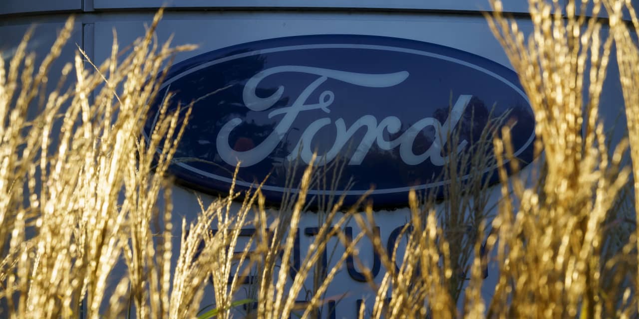 Ford earnings spurs buying of bonds as spreads over U.S. Treasurys ...