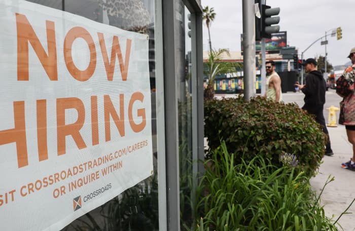 Jobless claims inch up to 227,000, but show no sign of rising U.S ...