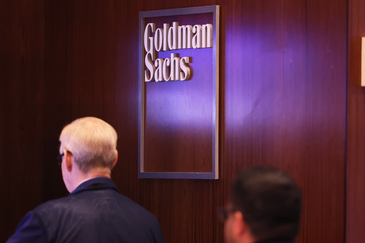 Goldman woos veteran Russell Horwitz to return as chief of staff, while ...