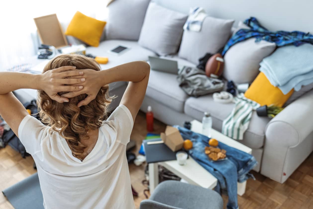 4 ways clutter costs you — like renting self-storage units for ...