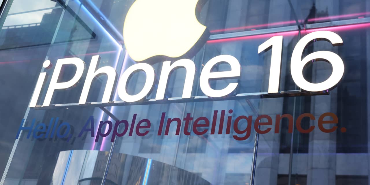 Apple’s stock sees worst day since 2022. Here are 2 major worries for ...