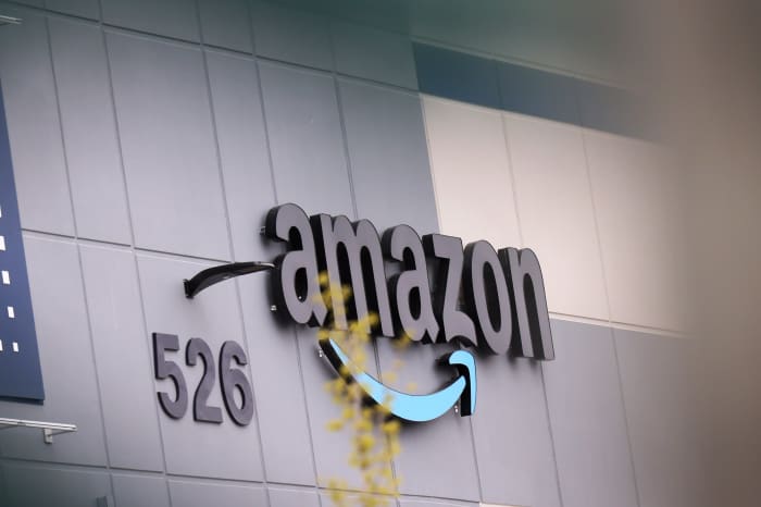 Amazon’s stock could be helped by this secret weapon in 2024, BofA says ...