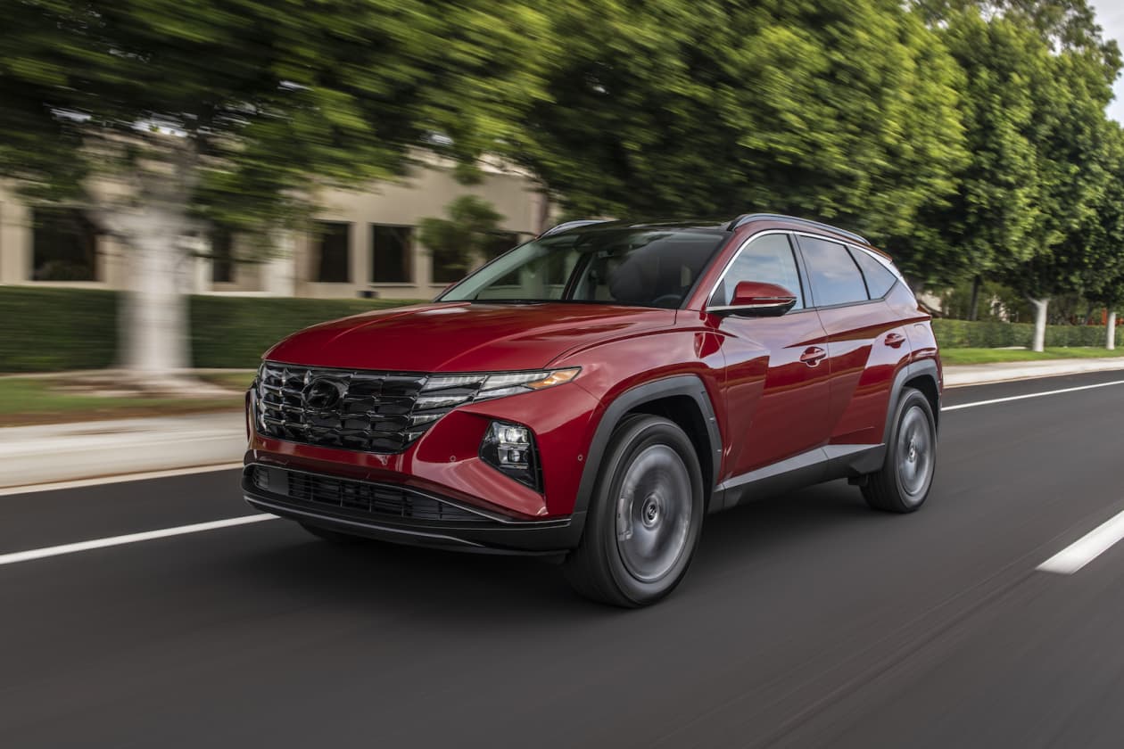 The 2024 Hyundai Tucson hybrid improves an already excellent compact ...