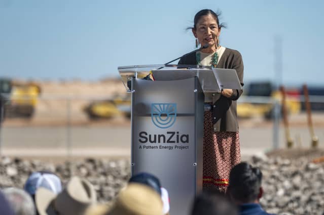 SunZia wind-power transmission line in Southwest could carry more ...