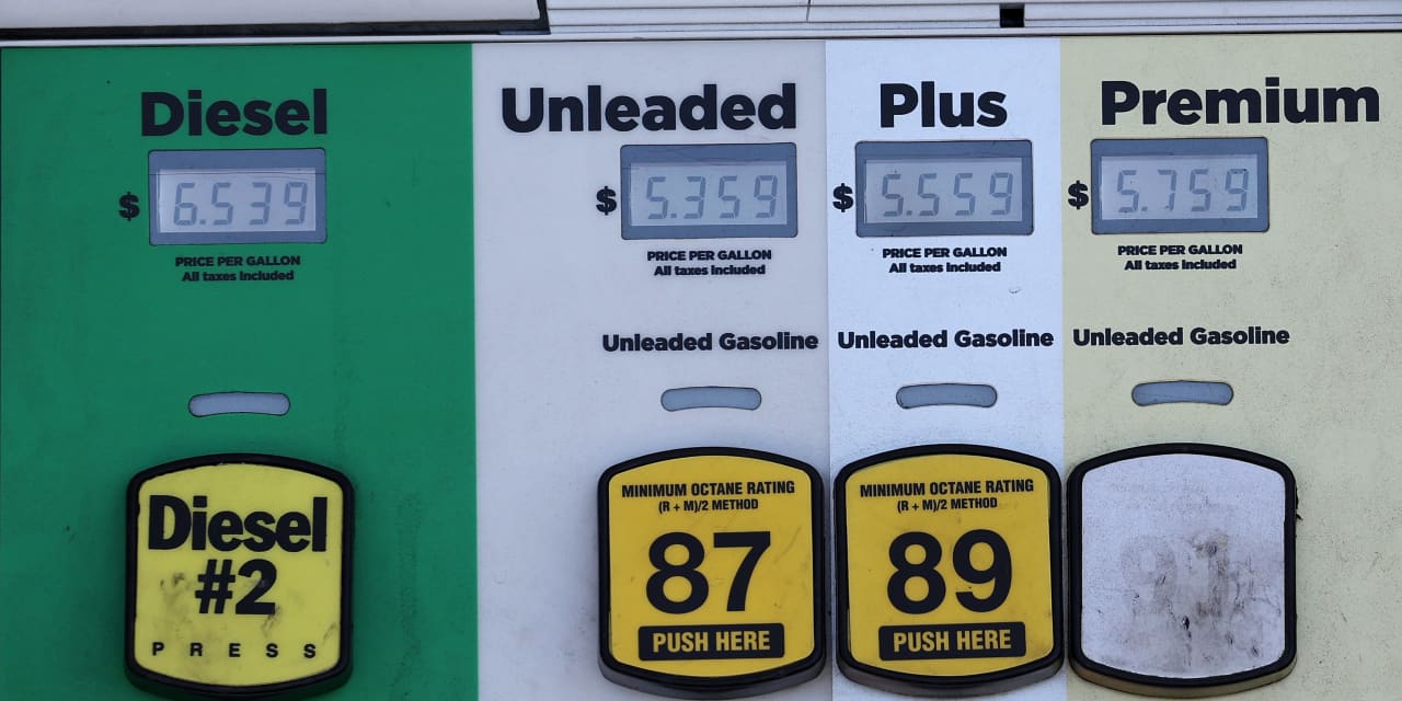 Fed predicts ‘soft landing’ for the economy — low inflation and no ...