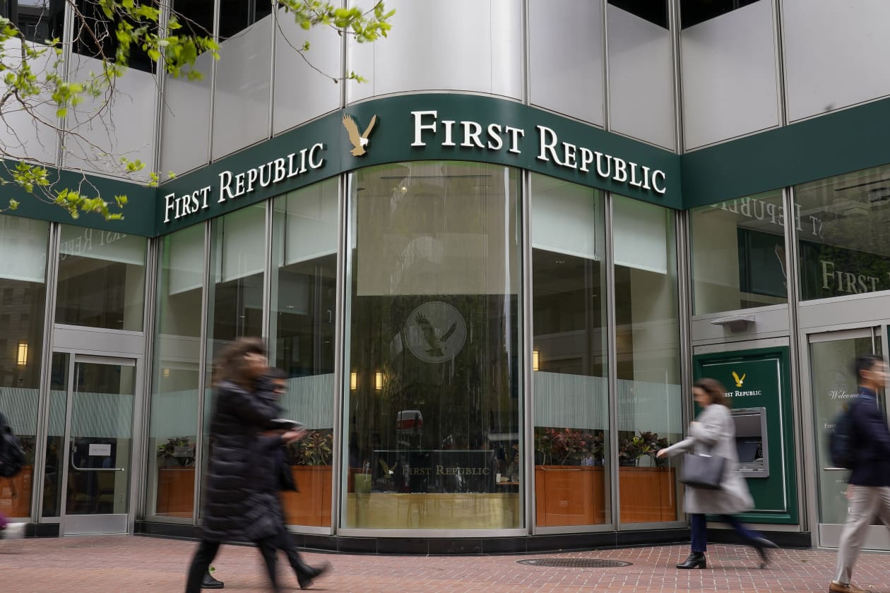 Global insurers overseeing $29 trillion in assets expect more cracks at ...