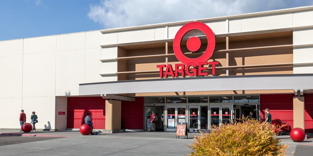 Can Starbucks service, new kitchen items and store remodels revive ...