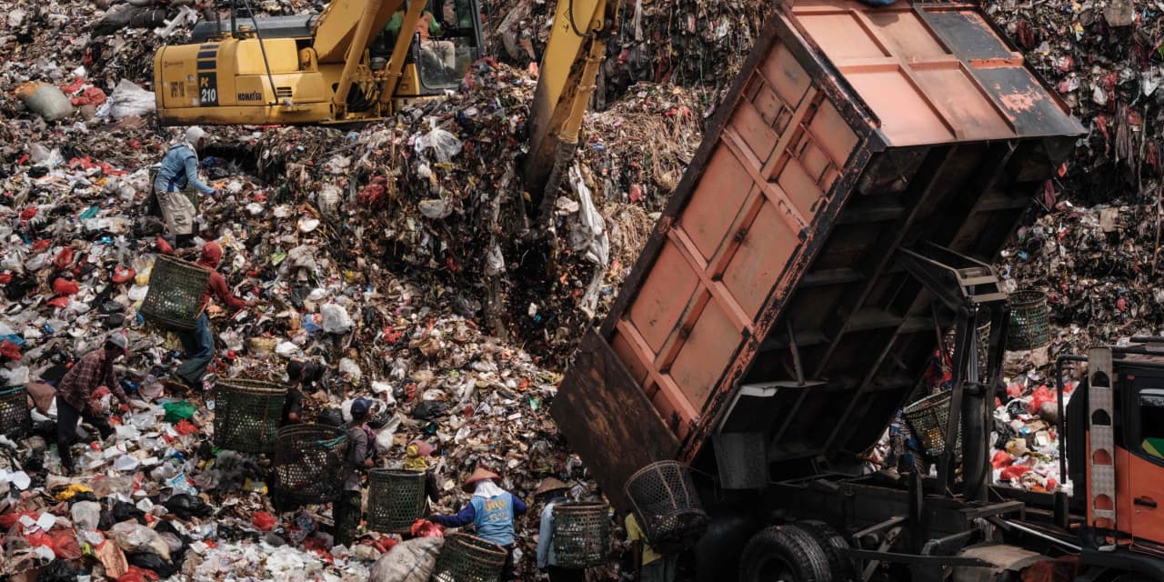 Wall Street ‘dash for trash’ is heating up as small caps, unprofitable ...