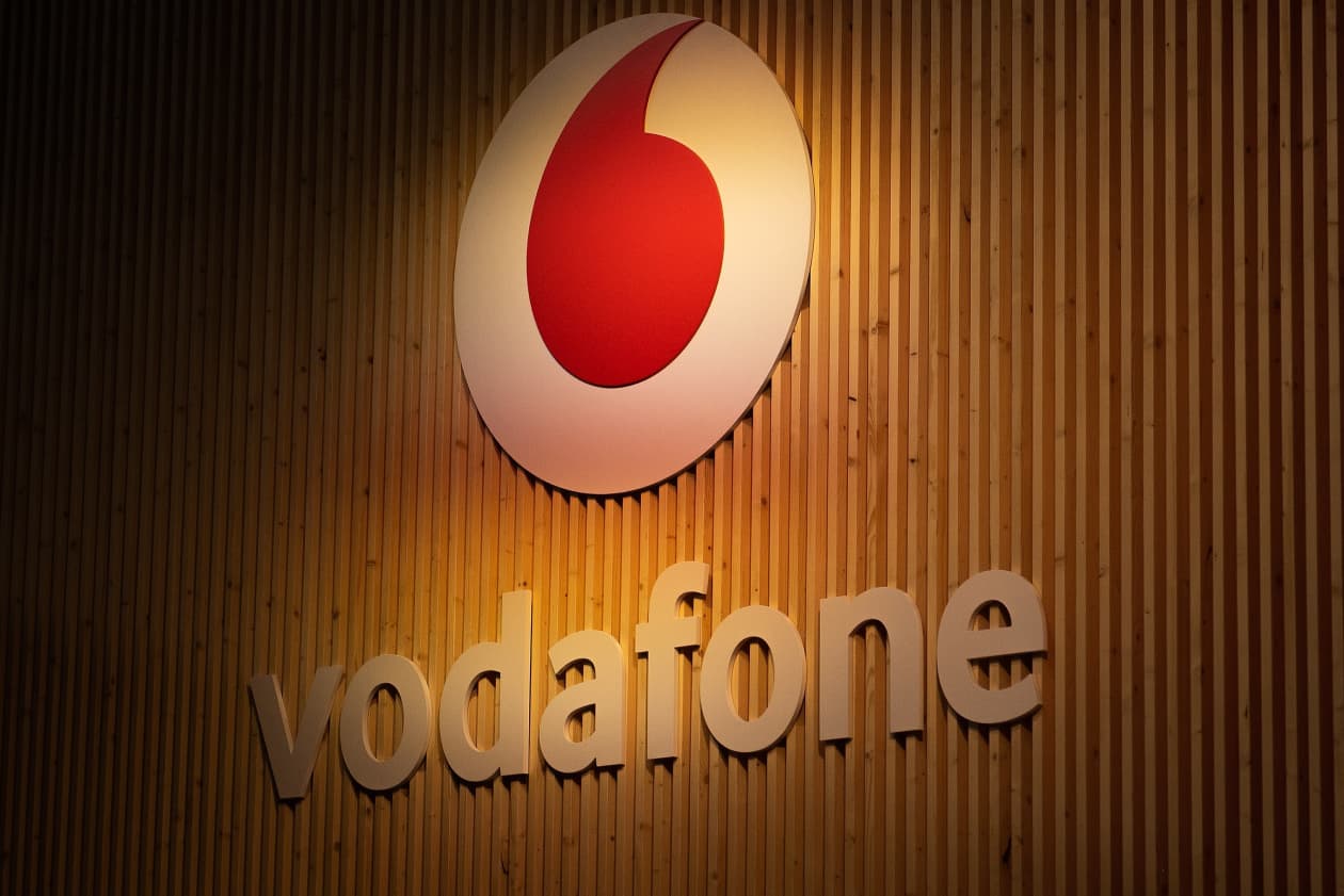 Vodafone shares rise on report $5.3 billion Spain stake sale nearing ...