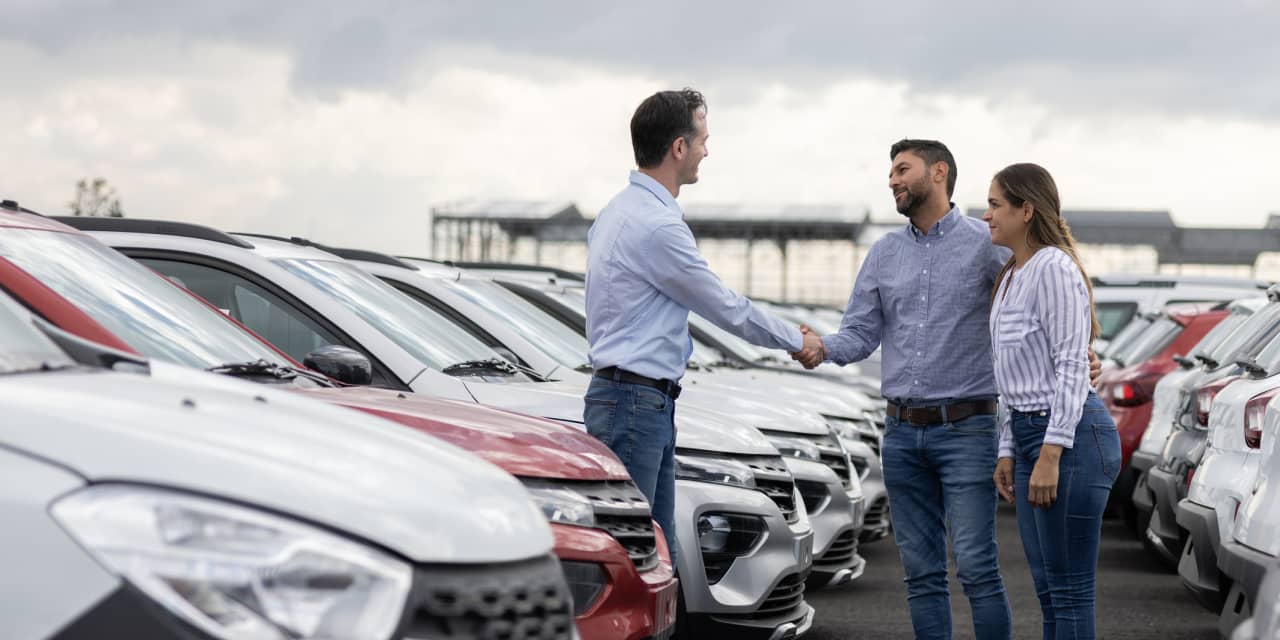 This simple fact about a car on a dealer’s lot can give you negotiating ...