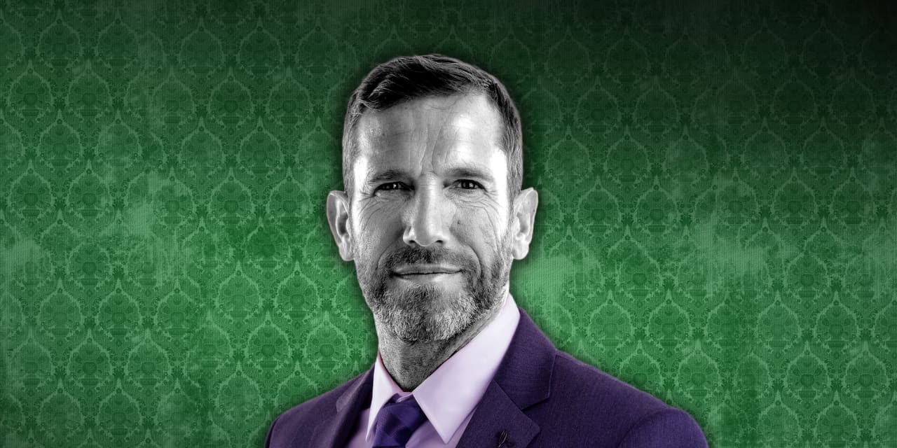 ‘Is he secretly laundering money?’ I loaned a friend $30,000. He wants ...