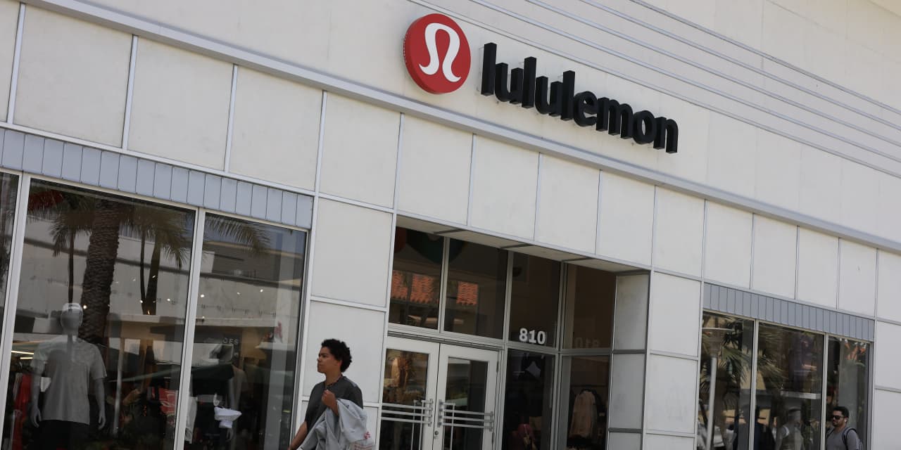 A ‘rudderless’ Lululemon needs to ditch logos and get back to basics ...