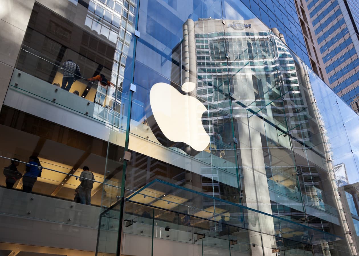 Dan Loeb’s Third Point predicts more gains for Apple’s stock after its ...
