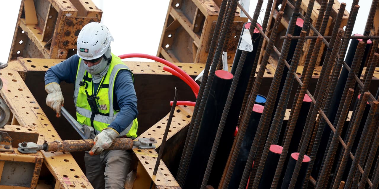 Construction spending ticks up to four-month high in September ...