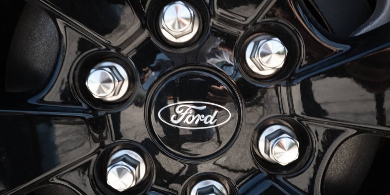 Ford scraps plan for electric SUV as it unveils overhaul of new EV ...