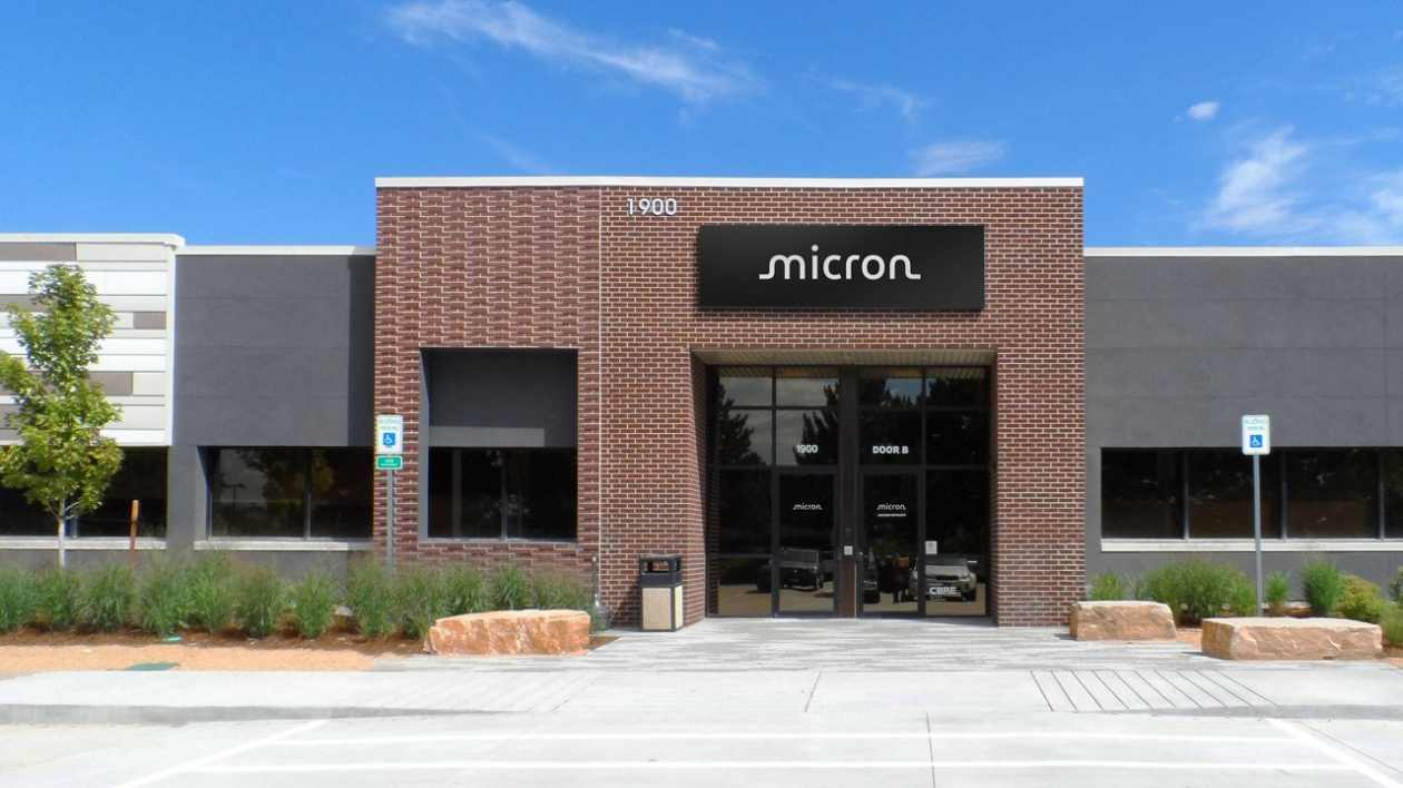 Micron’s hot streak is ending, but here’s what matters next for the ...